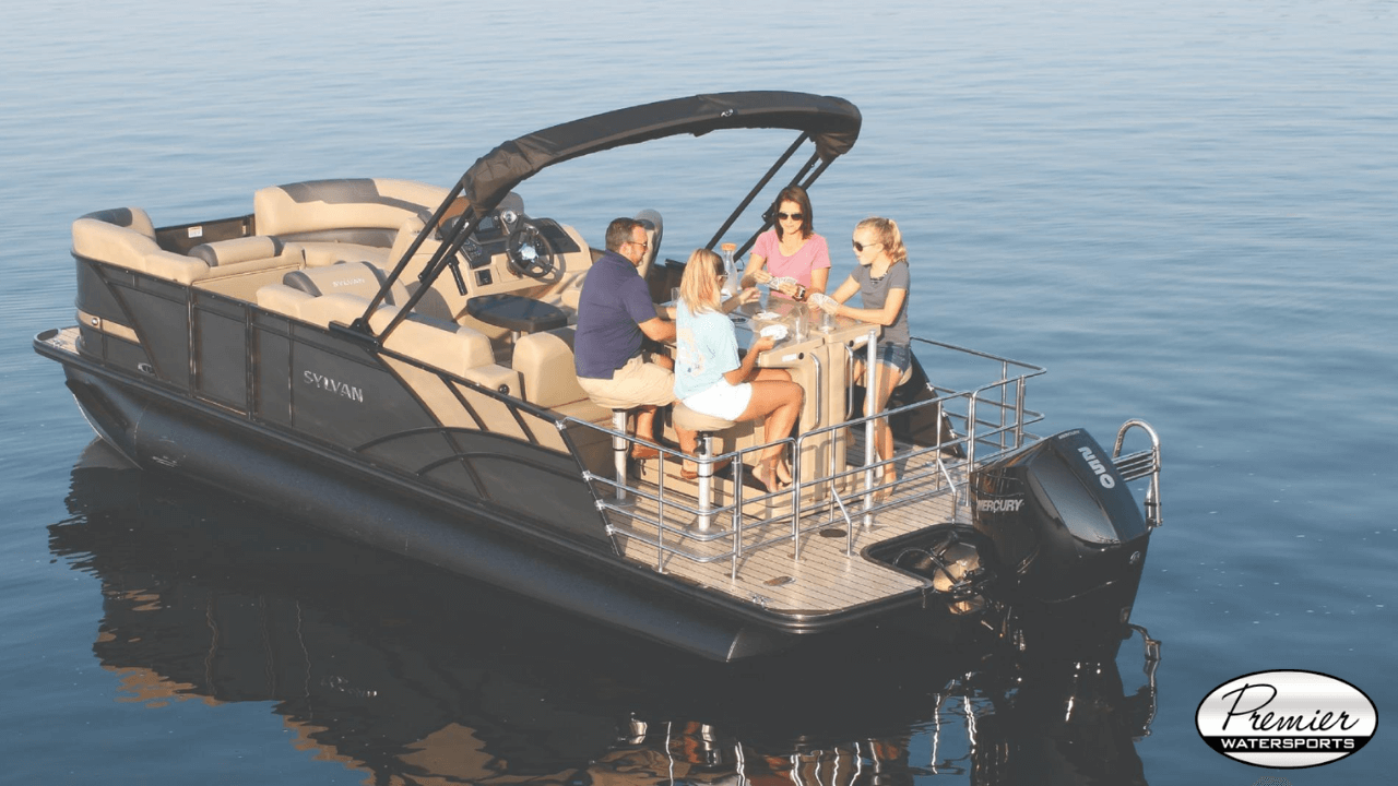 A Guide on Choosing the Right Type of Pontoon Boat