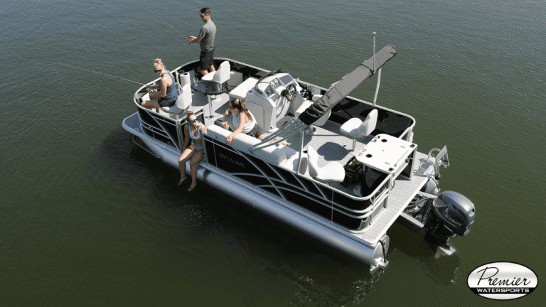 A Guide on Choosing the Right Type of Pontoon Boat