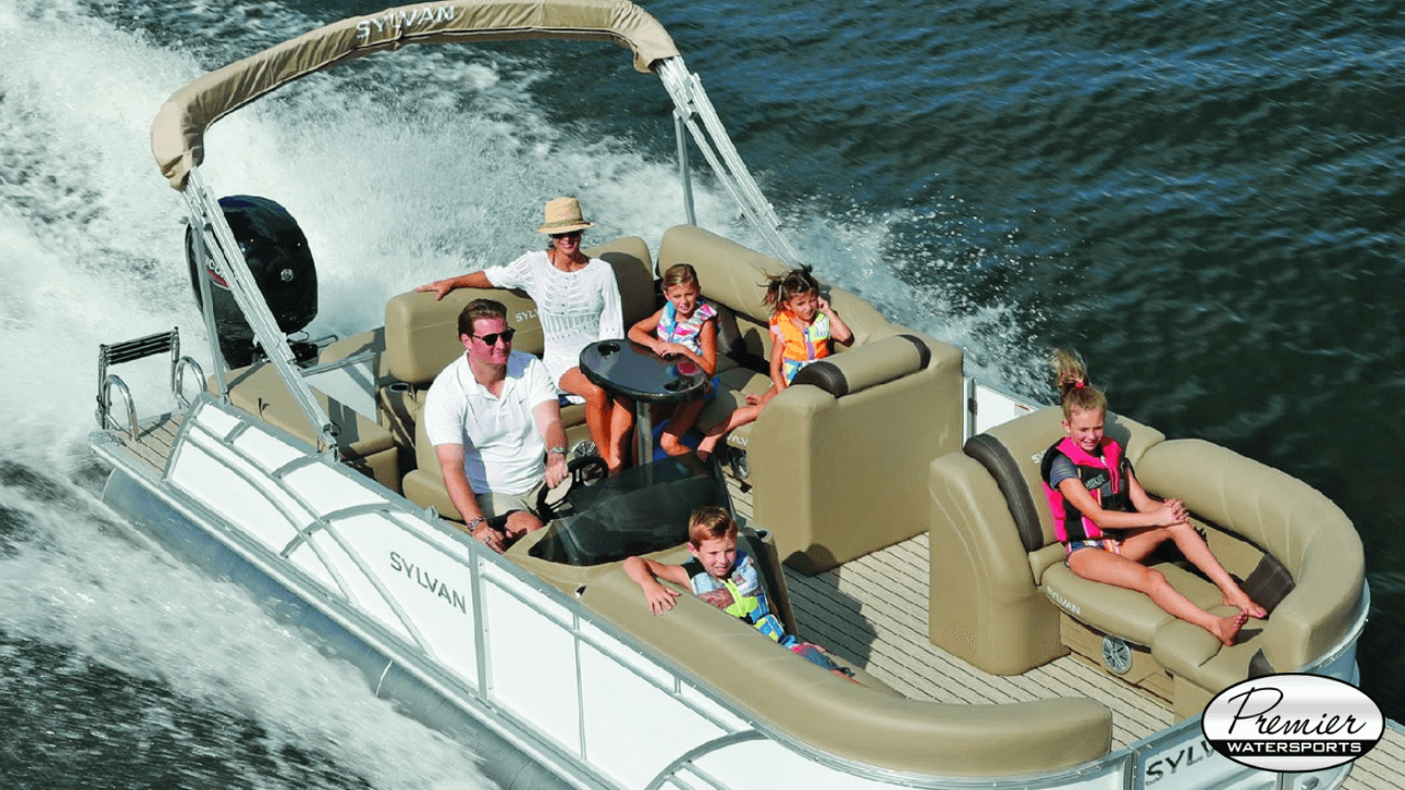 A Guide on Choosing the Right Type of Pontoon Boat
